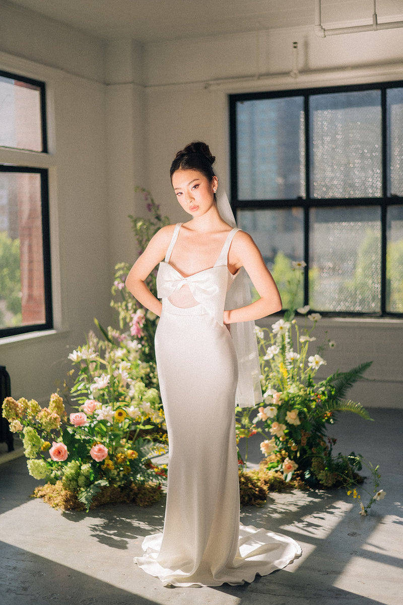 Escape Wedding Veil | Something Blue Vancouver Lace Applique Bridal ...